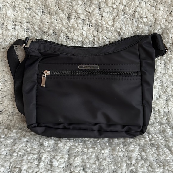 Hedgren | Bags | New Hedgren Inner City Harper Rfid Black Crossbody ...
